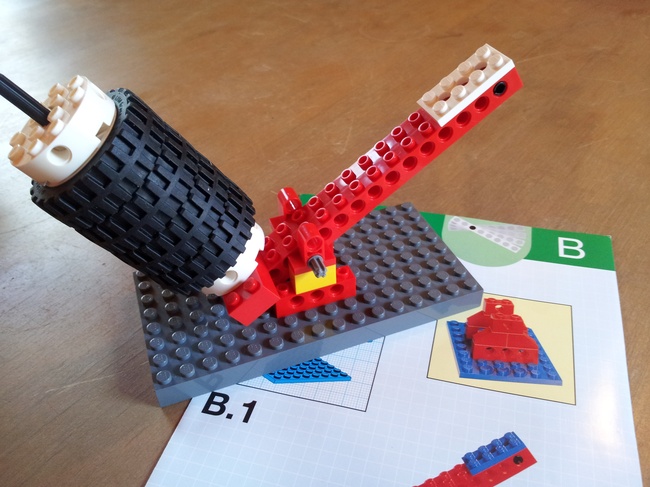 LEGO Simple Mechanisms Projects using WeDo Sets | OER Commons